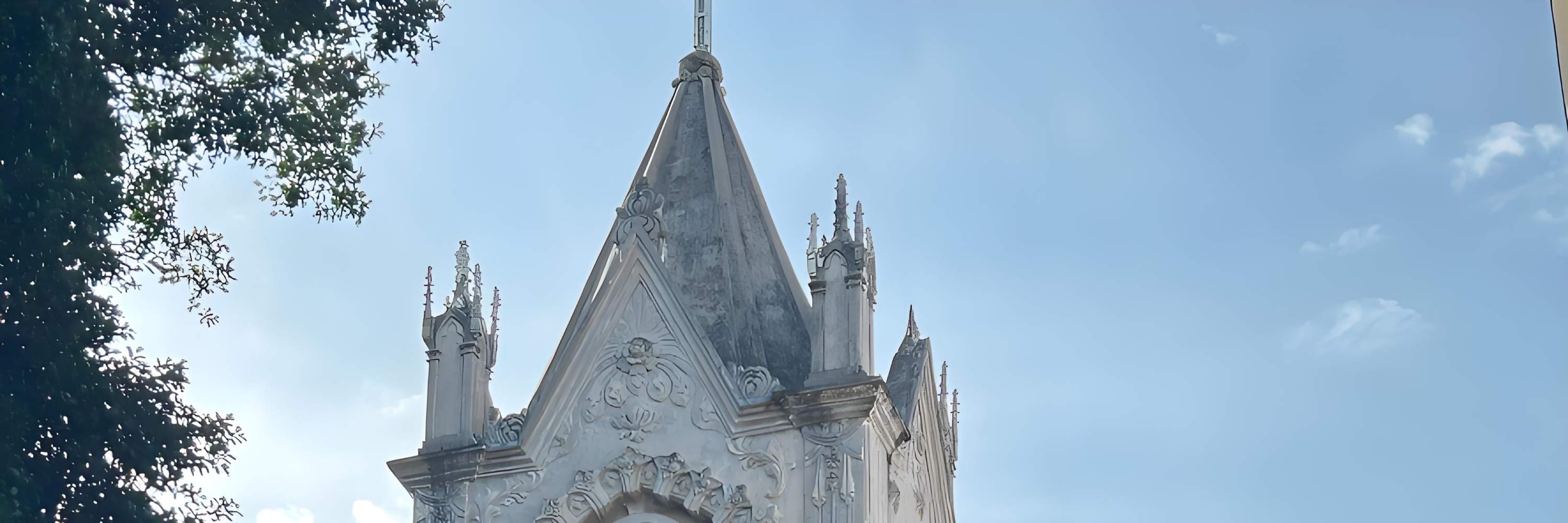 Xiamen Gulangyu International Architecture + Sunlight Rock Day Tour ...