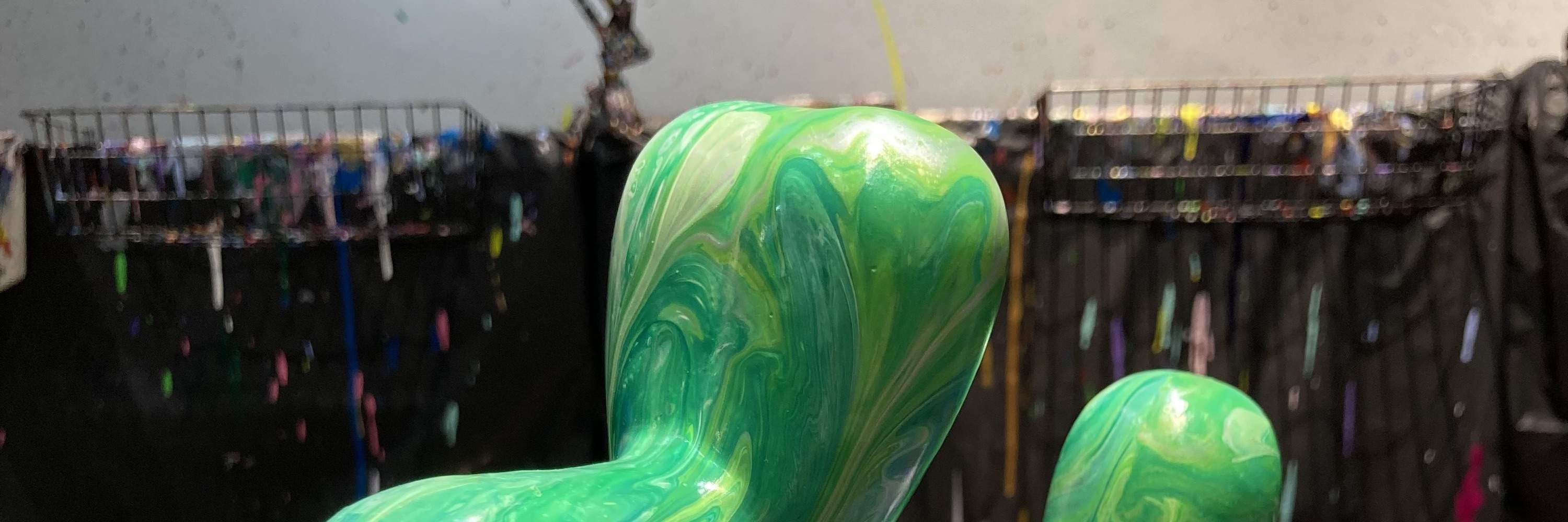 Lush x AURA ART CNY Intergalactic Bath Bomb & Dog Pour Art (25 Jan ...