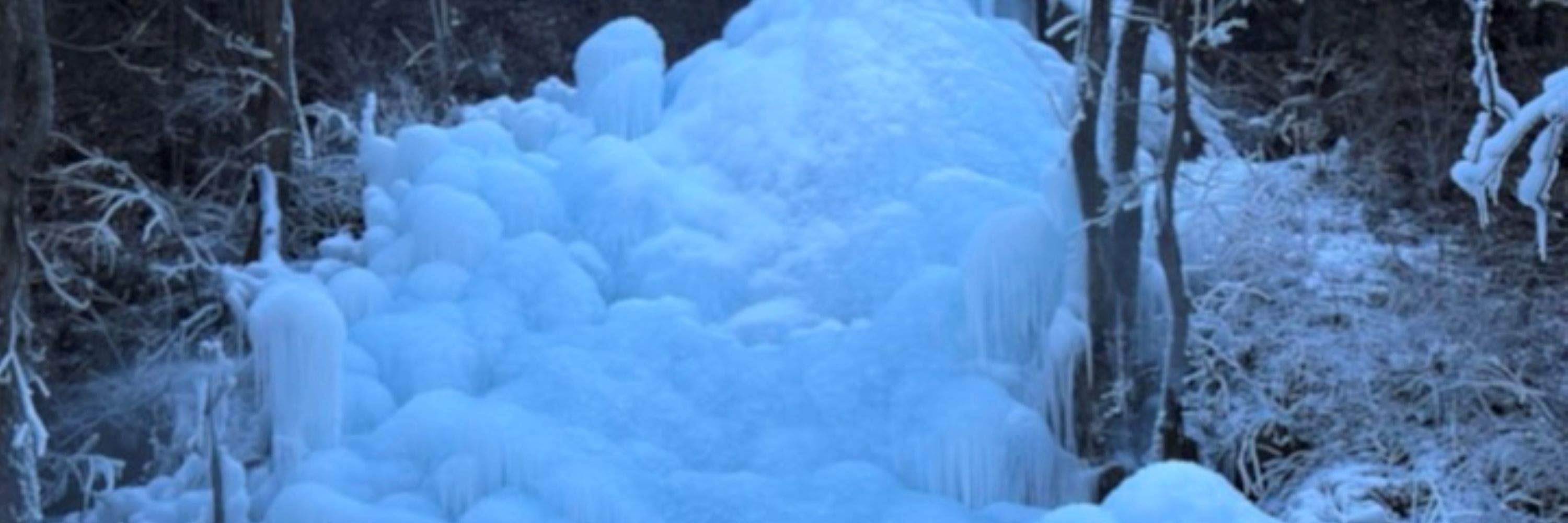 Eobi Ice Valley & Konjiam Luxury Ski Resort Day Tour from Seoul - Klook ...