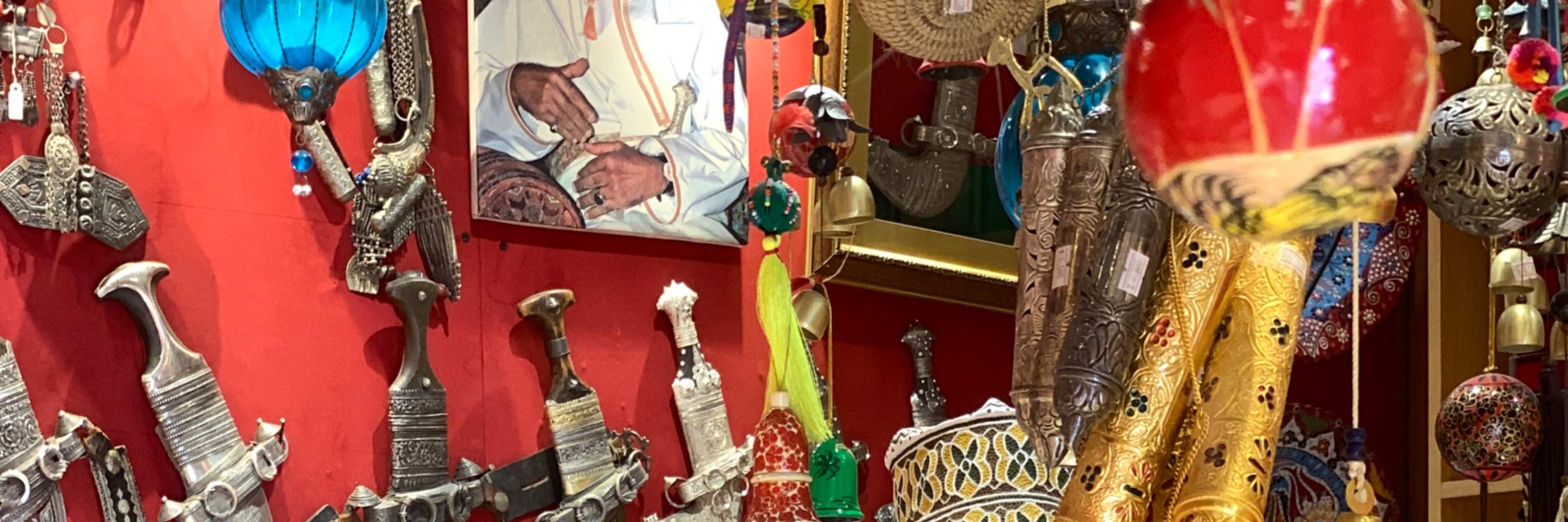 Explore Nizaw Souq, Nizwa Fort and Jabal Akhdar - Discover the Richness ...