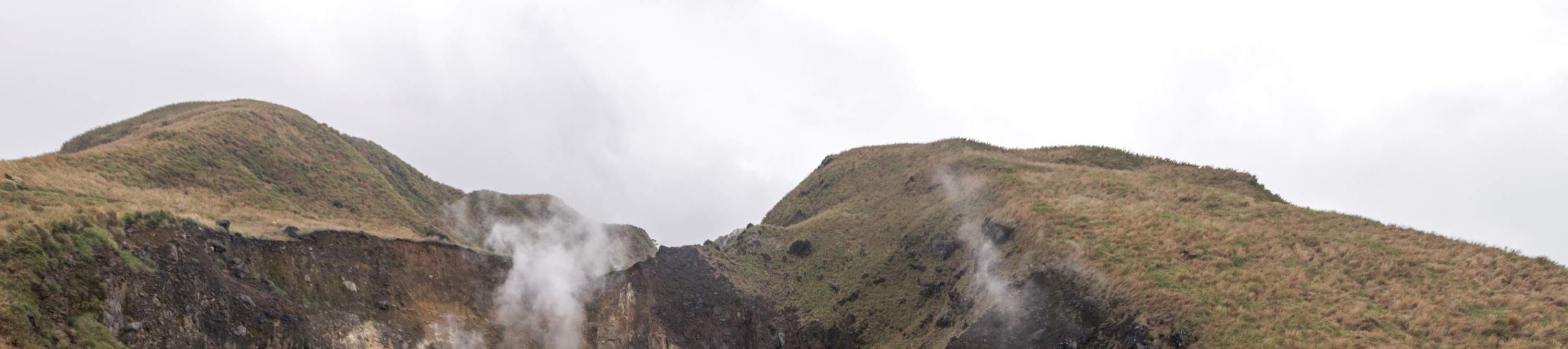 Taipei: Jinshan Hot Spring + North Coast + Yangmingshan Day Tour ...