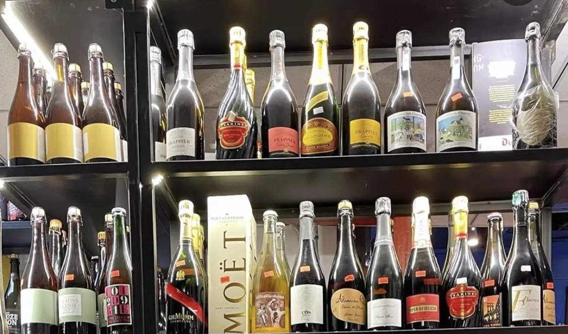 Tipsy Travel: Beijing Hutong Food and Wine Exploration at Night - Klook ...