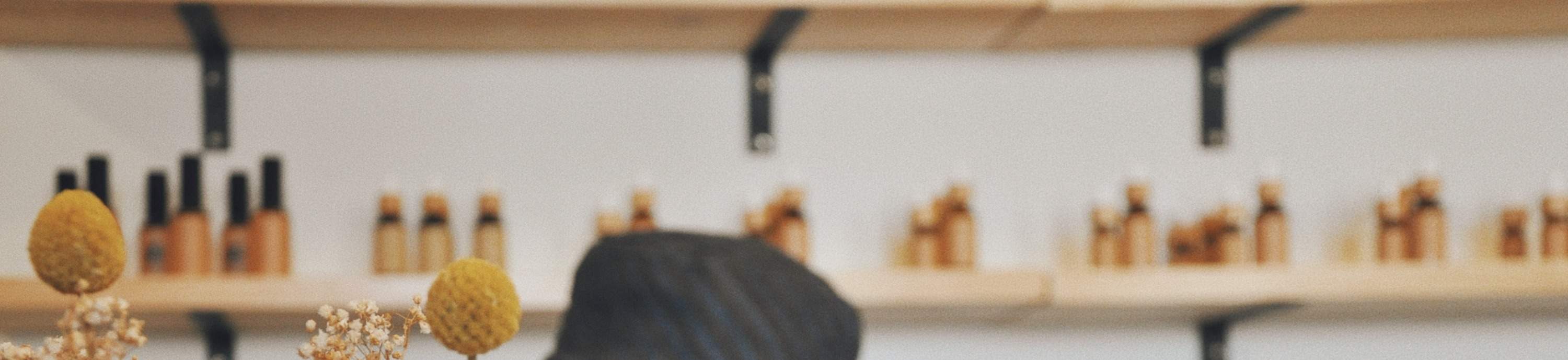 Essential Oil Blend, Natural Pocket Perfume & Mist Workshop in ...