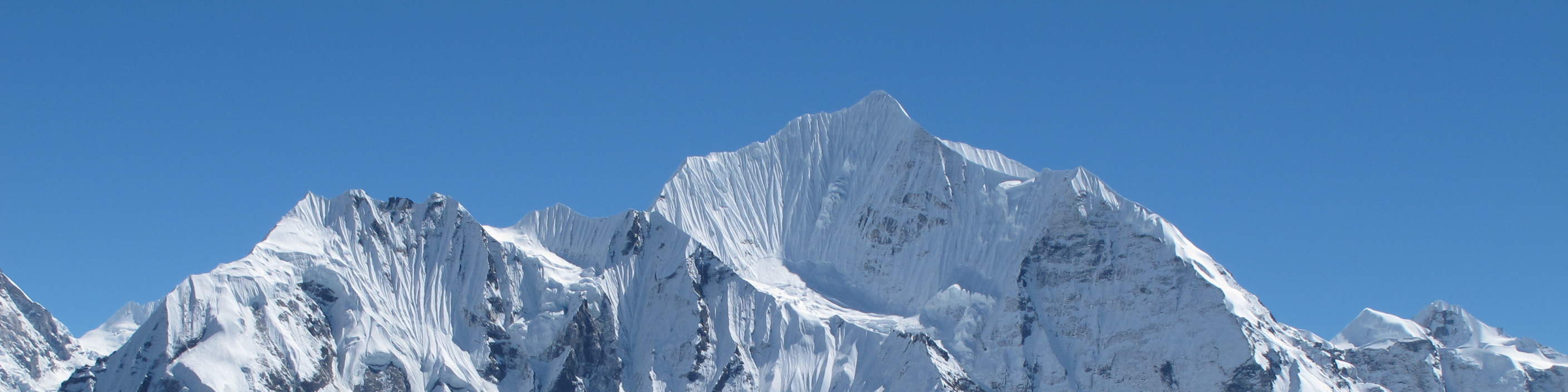 Discover the Majestic Langtang Valley: 7-Day Trek from Kathmandu - Klook