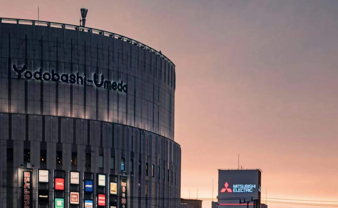 Osaka private Luxury Vehicle Tour：Freely Customized - Klook United States