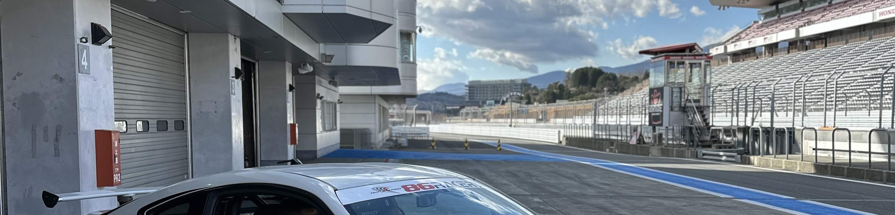 Fuji Speedway Self Drive & Mt. Fuji Private Tour pickup on LEXUS LS ...