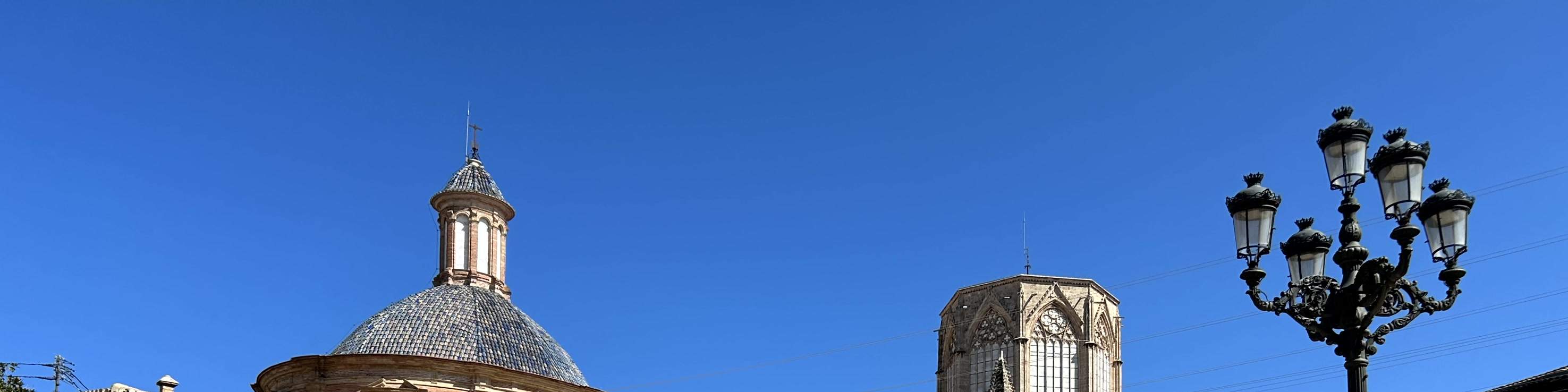 Valencia: Guided City Sightseeing Tour by Bike or E-Bike - Klook Malaysia