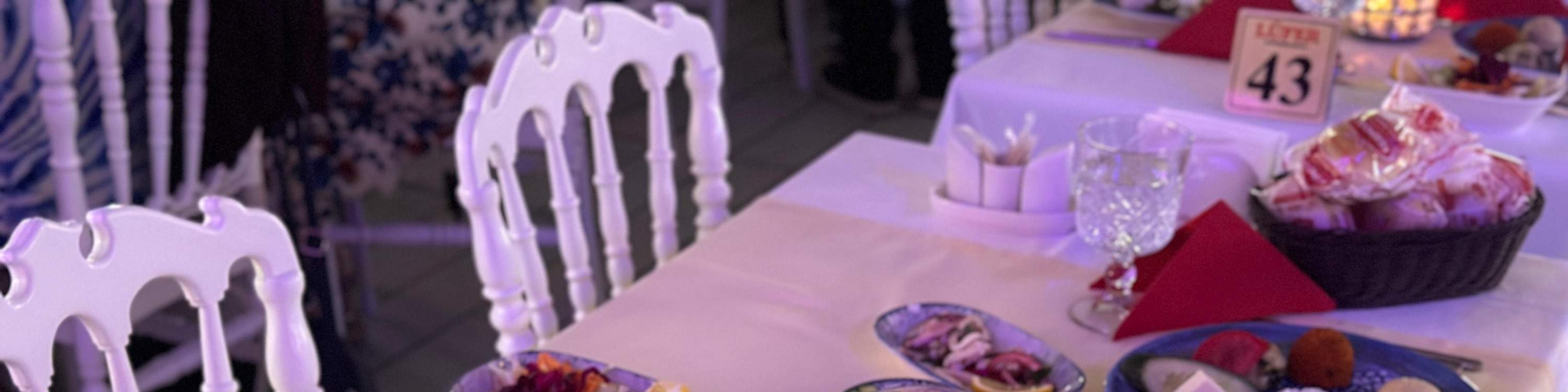 Pelayaran Makan Malam Mega Lufer Bosphorus dan Pertunjukan W/ Meja Peribadi - Klook Amerika Syarikat