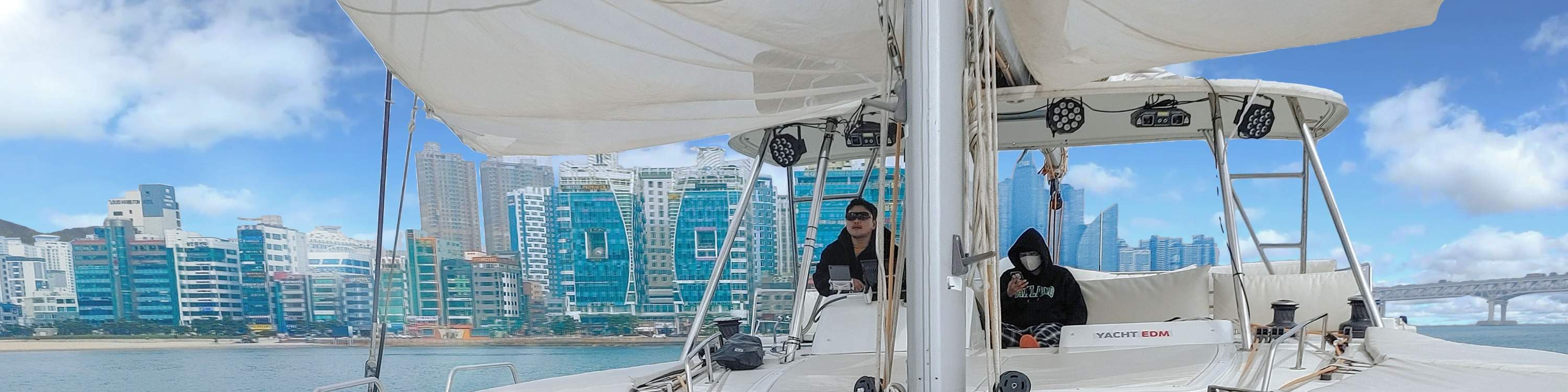 Yacht & City Tour in Busan - Klook Australia