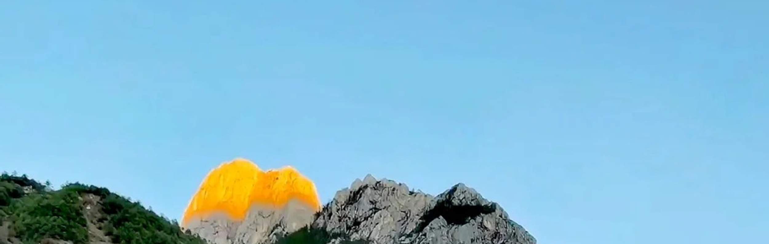 5-Day Tour to Western Sichuan Daocheng Yading + Yuzi West + Mosh Stone ...