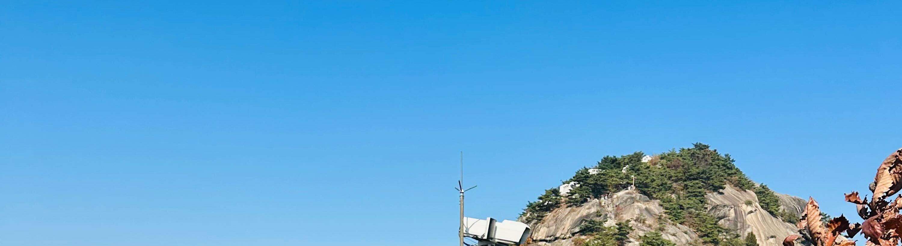 Seoul Inwangsan & Bugaksan Mountain Hiking Tour - Klook