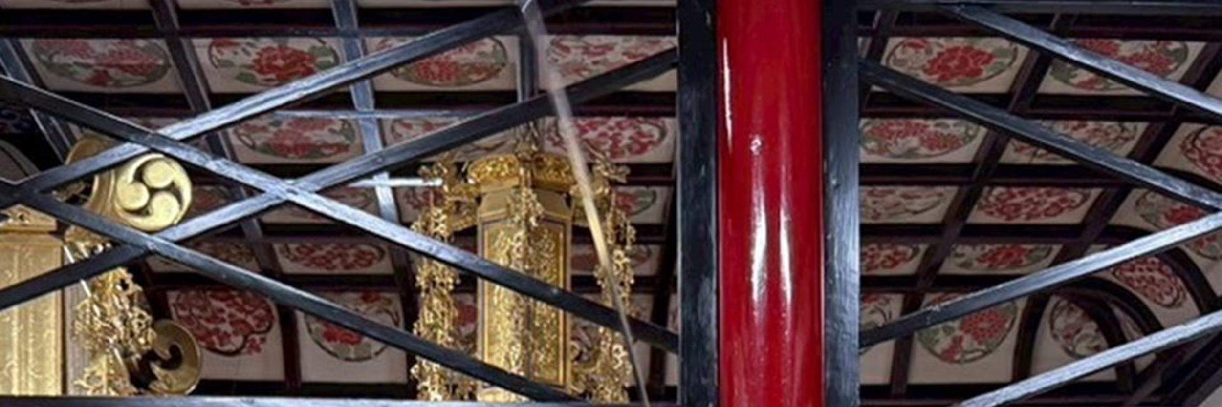 Kanazawa: Samurai Swordsmanship Lesson at a rented temple - Klook