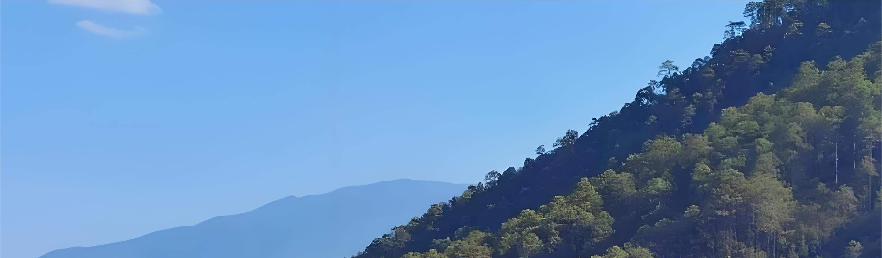 Shangri-La Tiger Leaping Gorge and White Water Terrace Private Day Tour ...