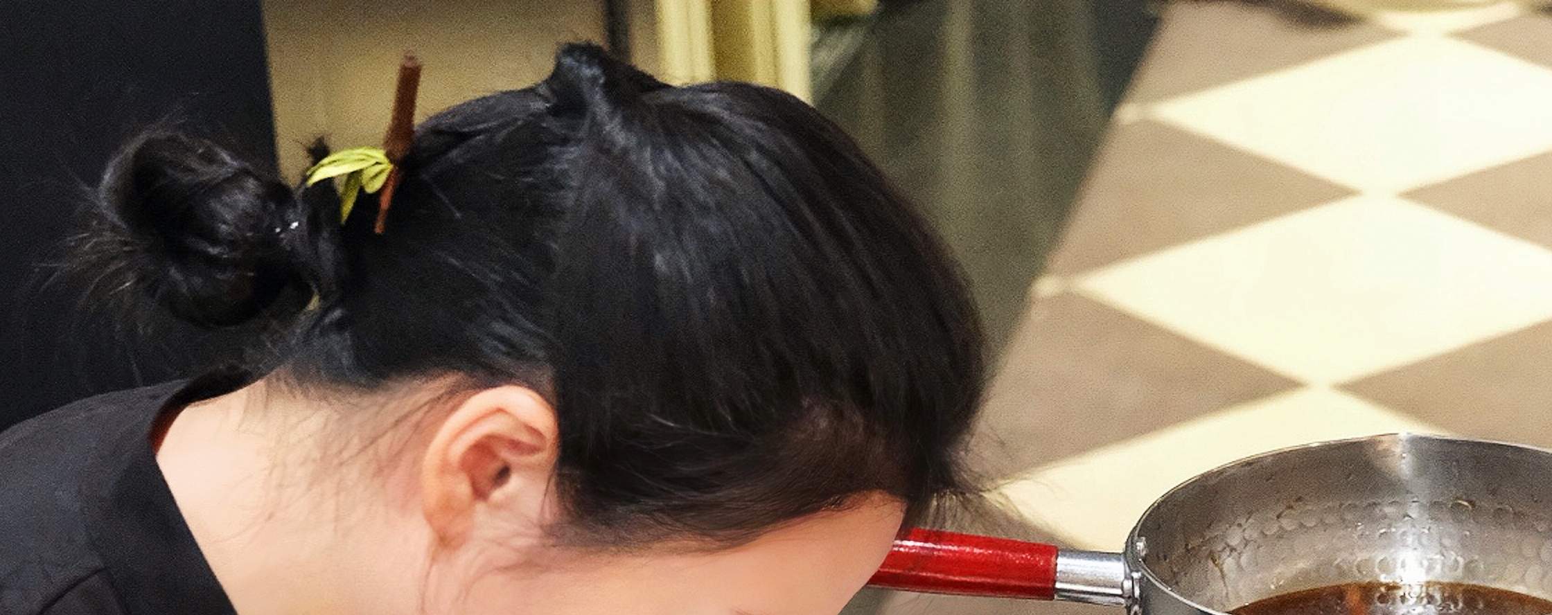 Learn to make sugar painting in Beijing's old alleys_Eatwith - Klook