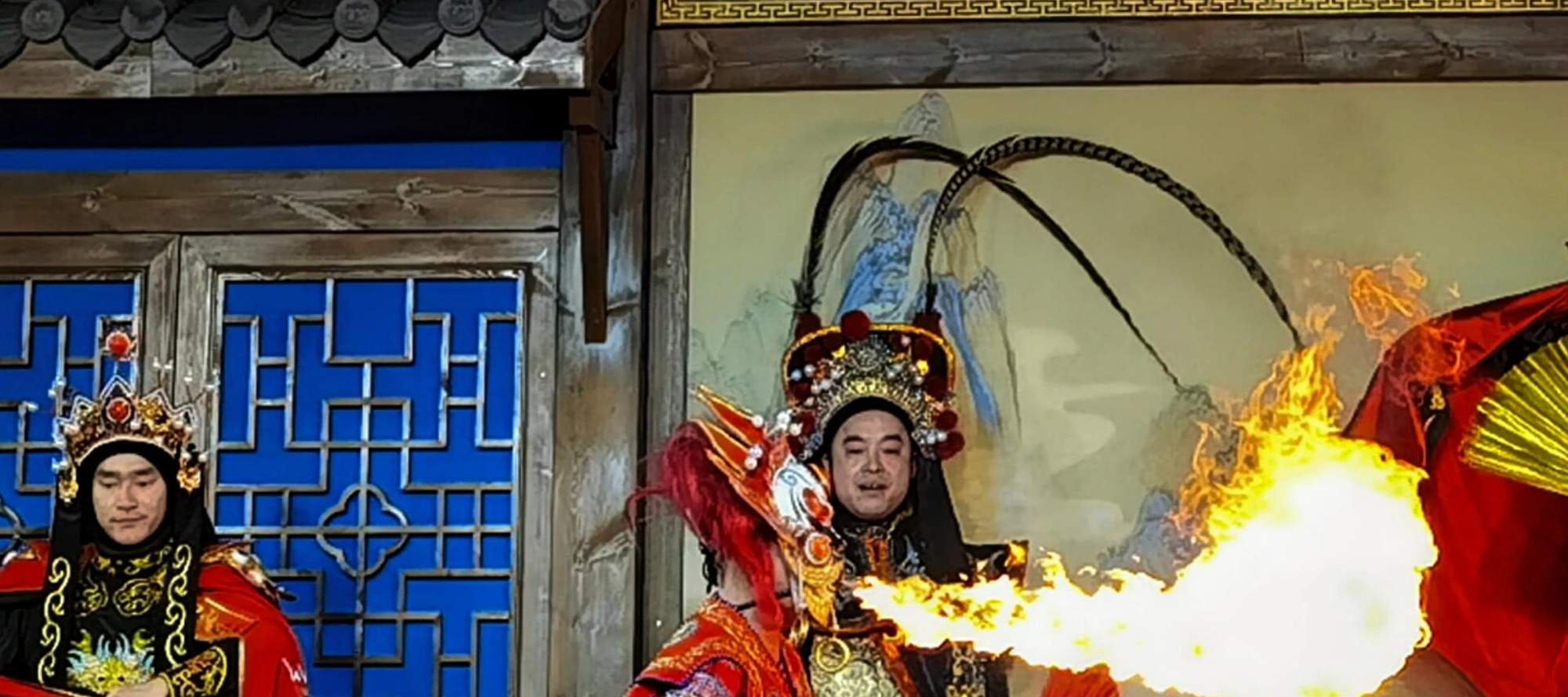 Chengdu Liyuan Hall (Chunxi Road Taikoo Li) Theater Ticket - Klook