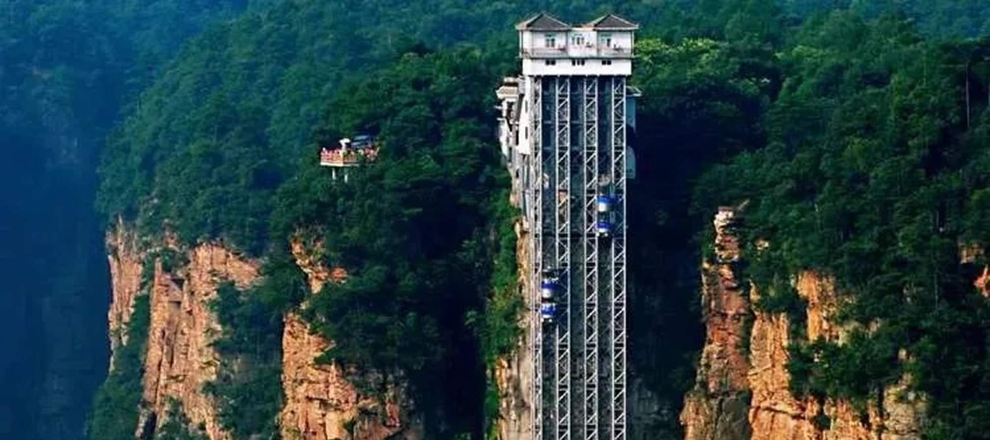 Hunan Zhangjiajie & Millennium Two Ancient Towns High-end 5-Day Tour ...