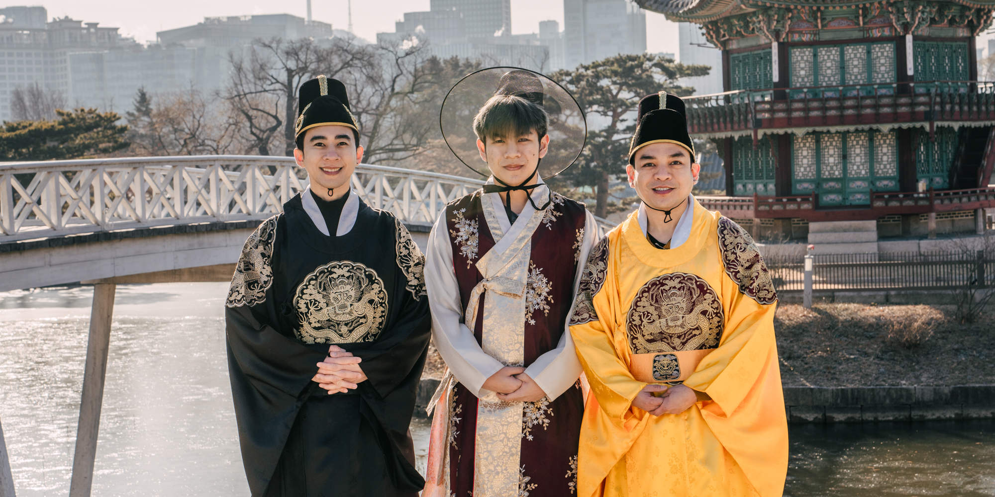 Hanbok Photoshoot and History Tour at Gyeongbokgung Palace - Klook ...