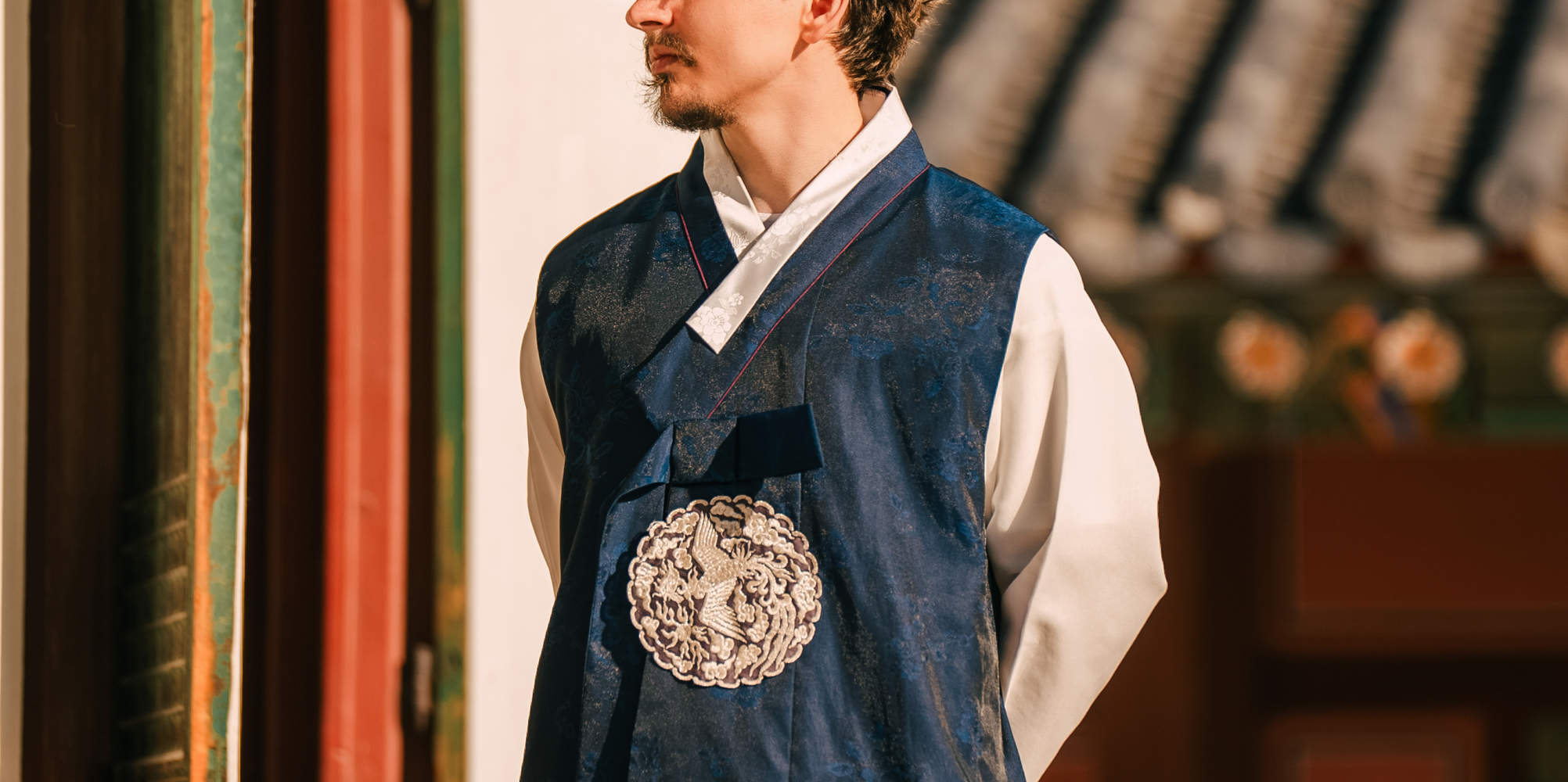 Hanbok Photoshoot and History Tour at Gyeongbokgung Palace - Klook ...