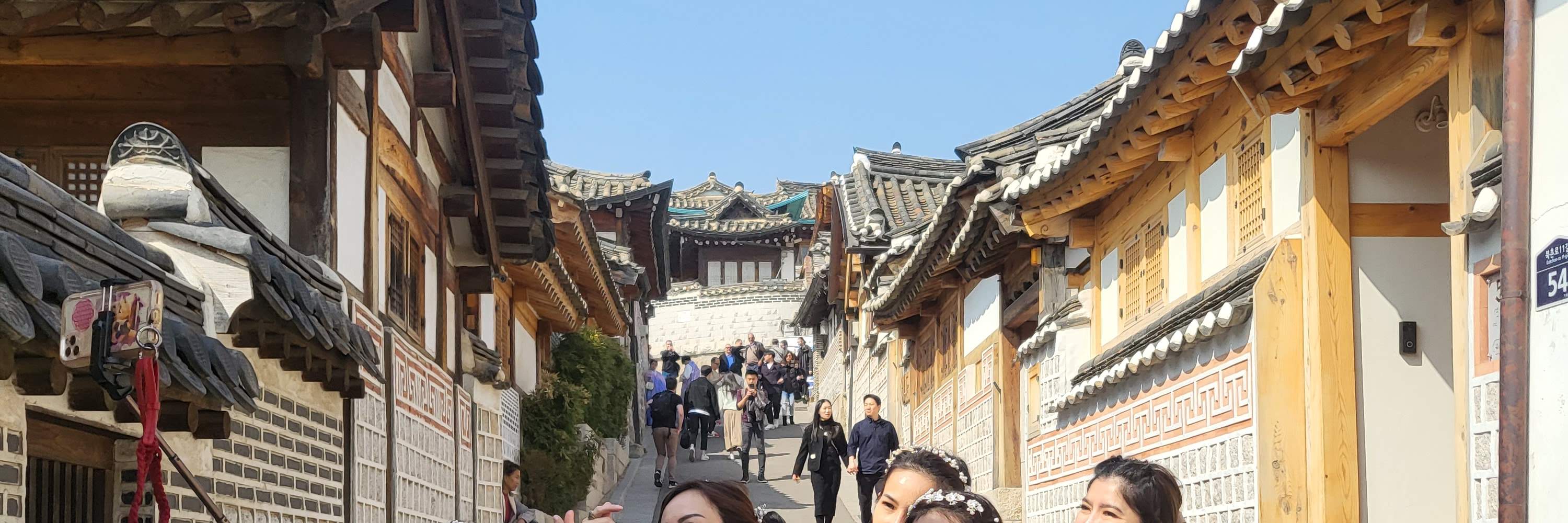 Seoul Hanbok & Craft Makgeolli Experience and Bukchon Hanok Village ...