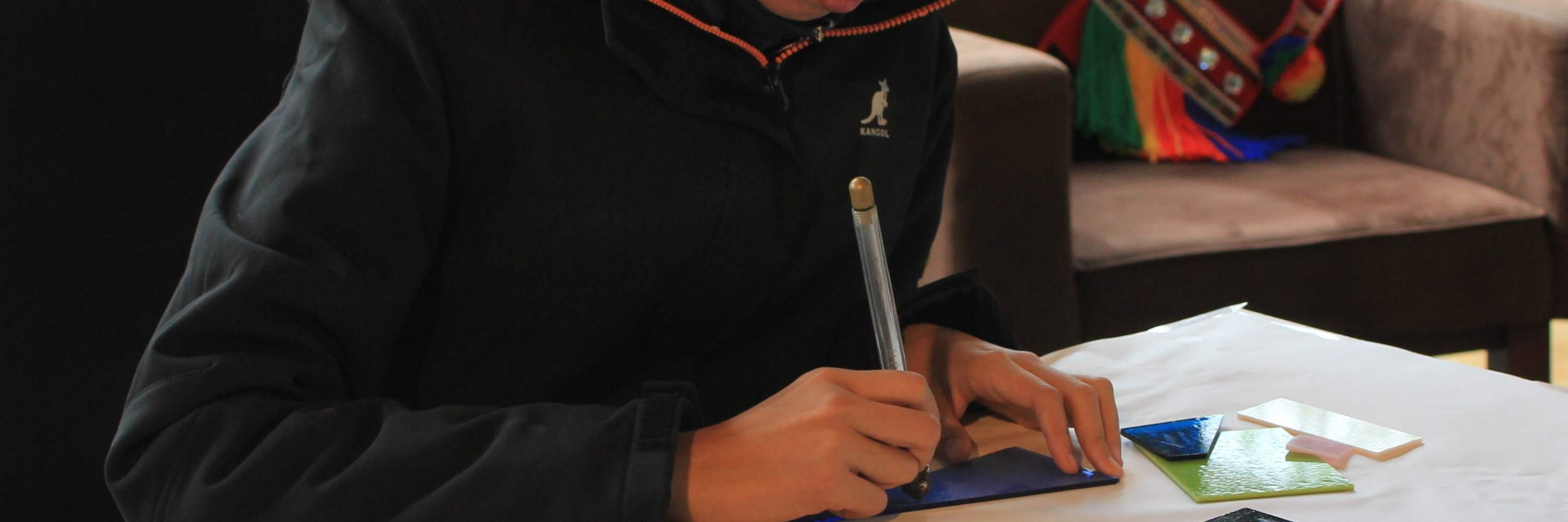 Hualien: Gaudi kiln-fired glass DIY experience - Klook