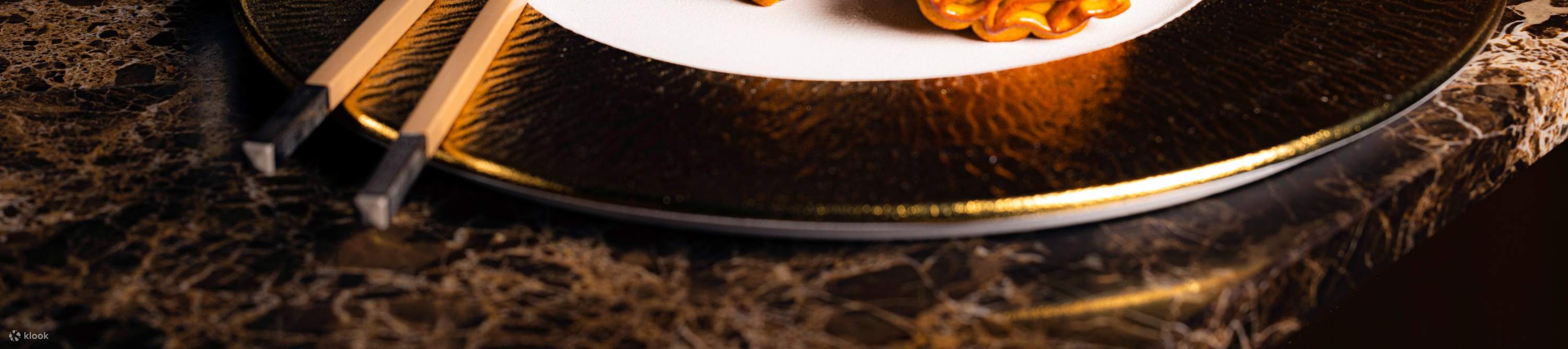 Song Garden at Mercure Singapore Bugis Mid-Autumn Mooncakes - Klook ...