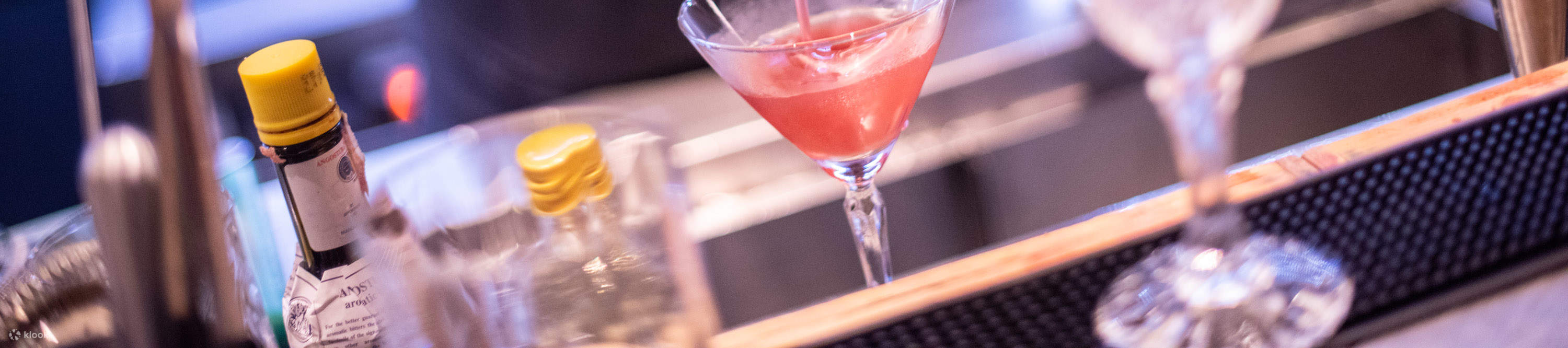 Sky on 20 Rooftop Bar Novotel Bangkok Sukhumvit 20 - Klook Australia