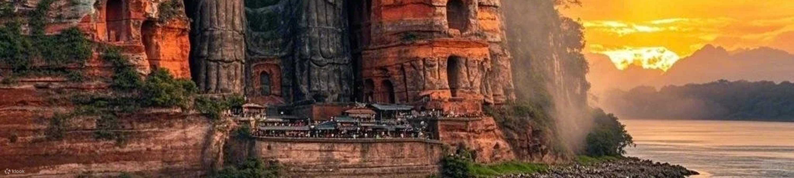 Tur 2 Hari ke Gunung Emei Sichuan & Patung Buddha Raksasa Leshan ...