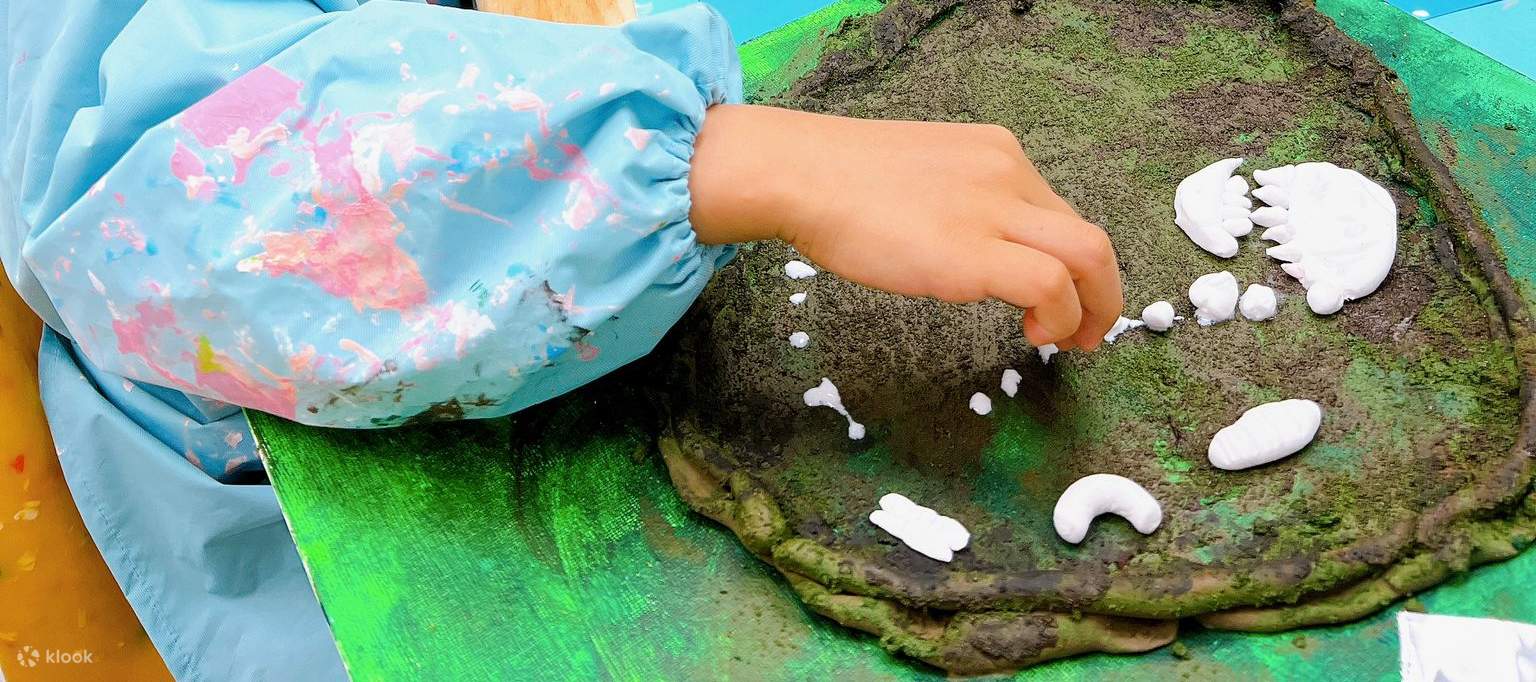 The Living Art｜Exploring Dinosaur Fossils Clay Oil Painting - Klook ...