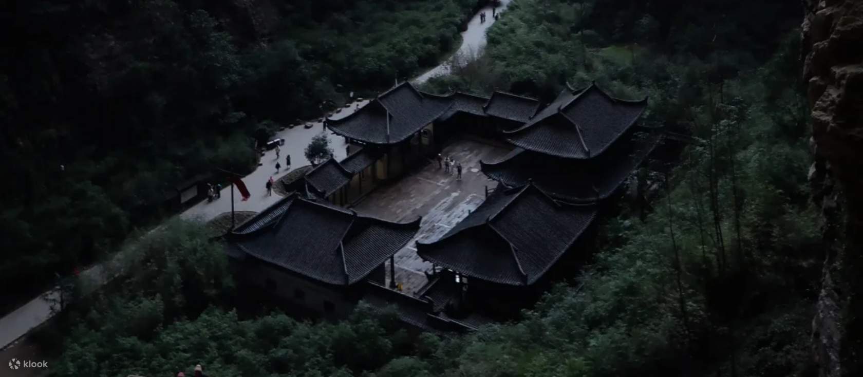 Chongqing Wulong Fairy Mountain & Tiansheng Three Bridges 1-Day Tour ...