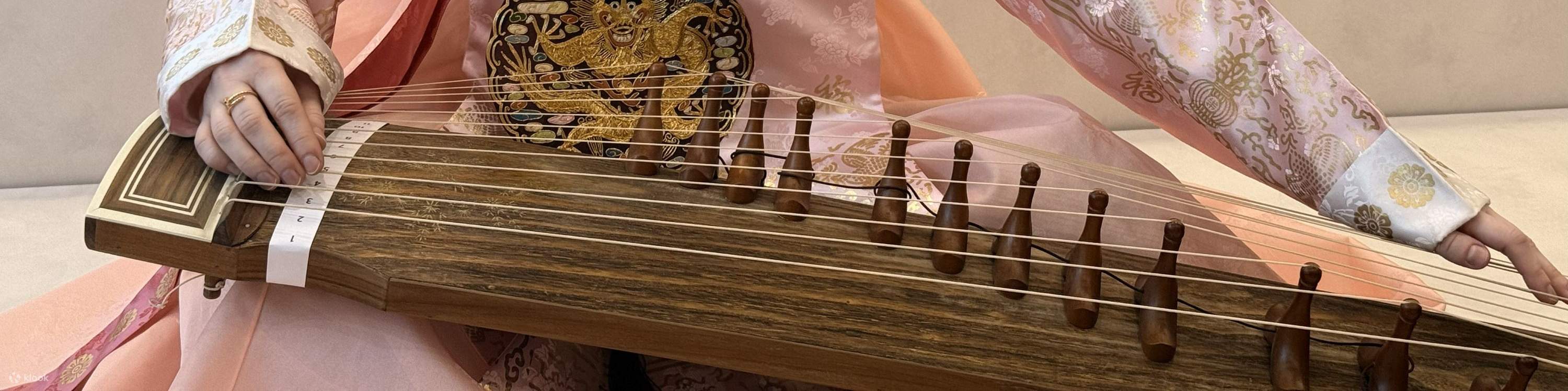 Korean Traditional Musical Instrument Gayageum Class in Itaewon - Klook ...