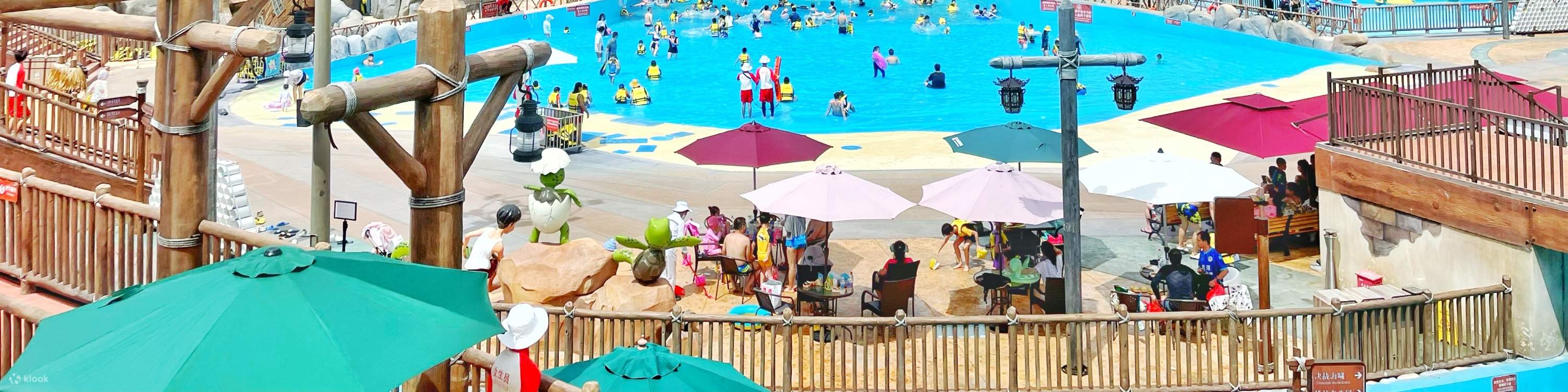 CITIC Golden Bay Water World & Dapeng Fortress Private Car Day Tour - Klook