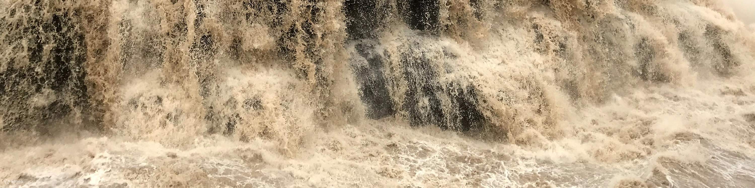 Xi'an: Hukou Waterfall & Wave Valley Trekking 2-Day Tour - Klook India
