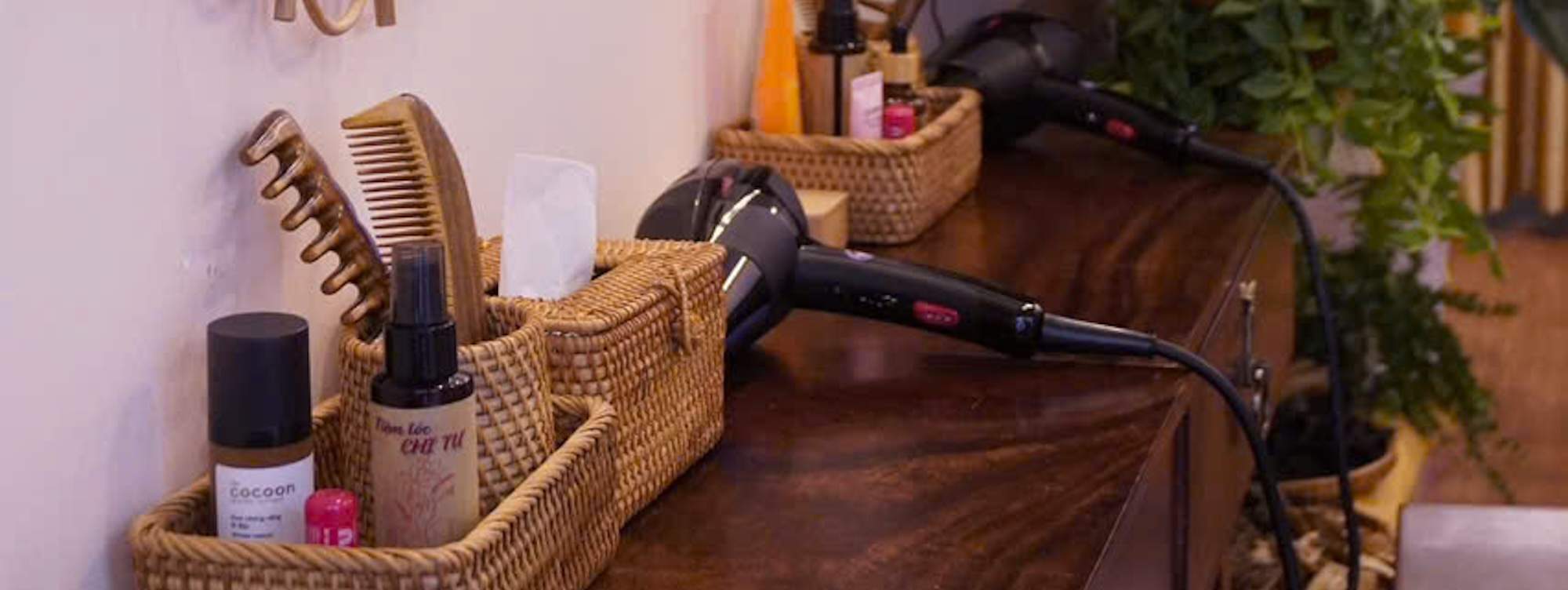 Chi Tu Herbal Hair Wash Spa in Ho Chi Minh city - Klook Philippines
