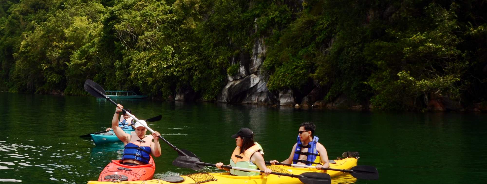 Lake Toba Waterfall Boat and Kayak Adventure - Klook Singapore