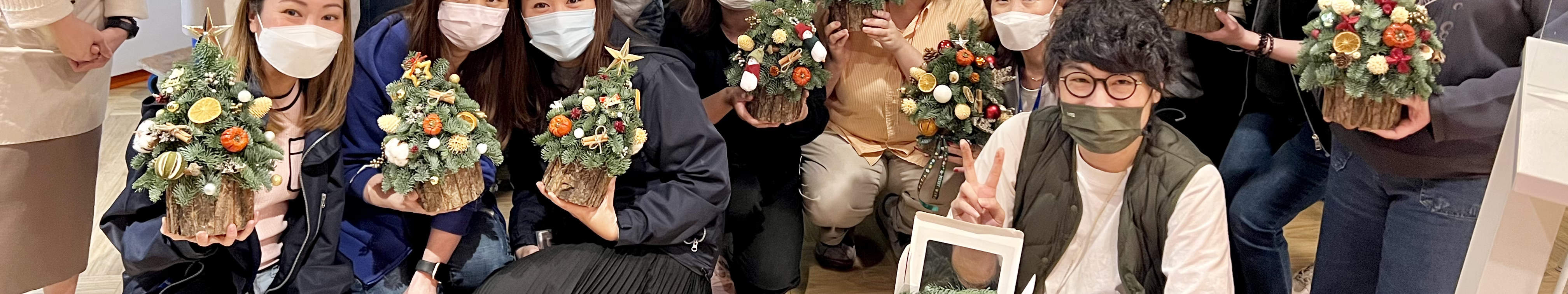 AFT GALLEY Flower Workshop | Christmas Workshop | Dandelion | Dried and ...