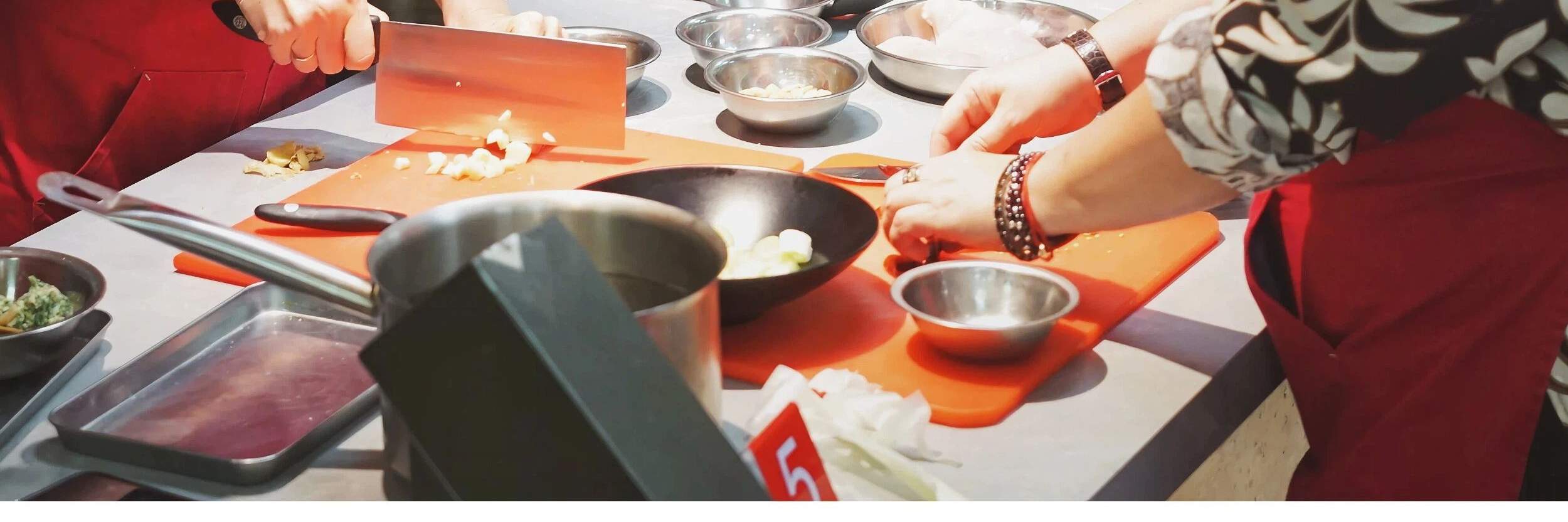【Authentic China Tastes】Cooking Class with Michelin Chef - Klook Hong Kong