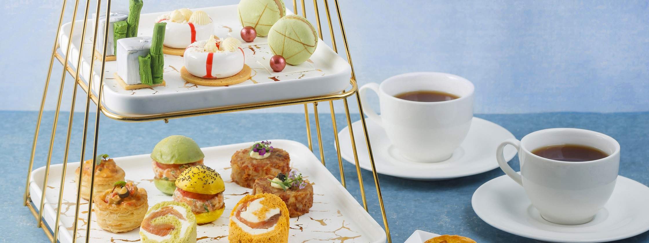 Weekend BBQ Lunch at Pier Lounge and Pier Bar in Hong Kong - Klook