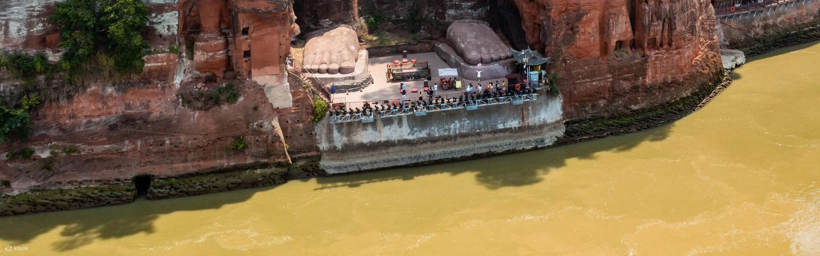 Leshan Giant Buddha + Mount Emei + Golden Summit One-Day Tour, Sichuan ...