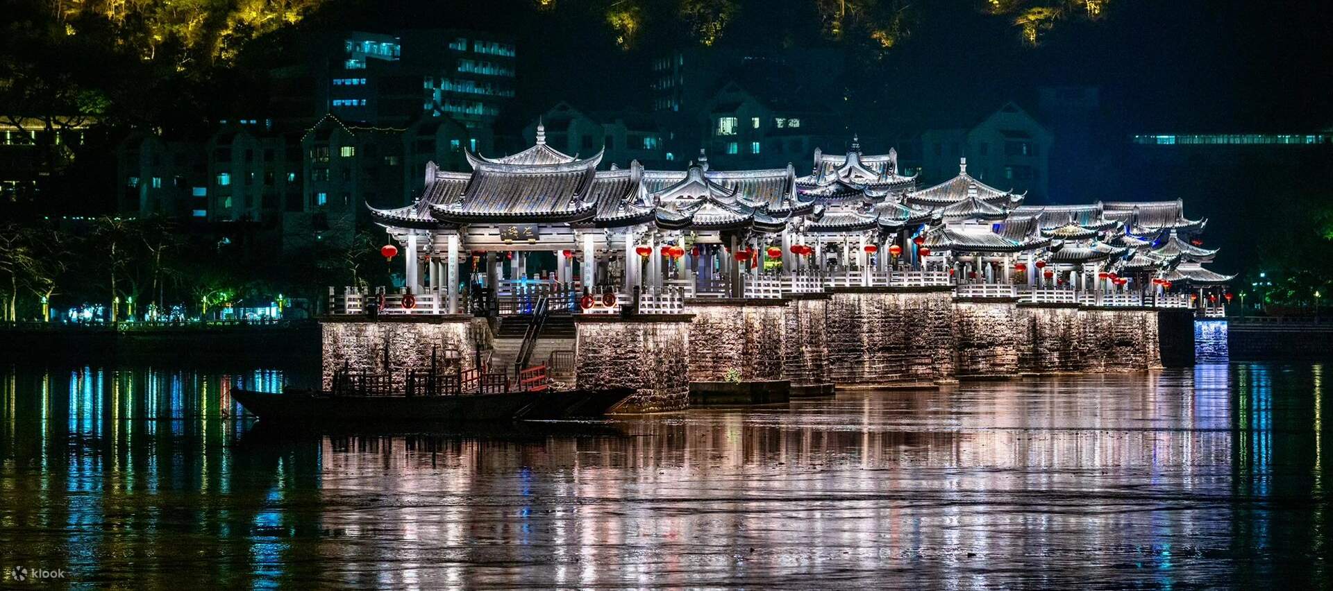 Classic Chaozhou-Shantou 3-Day 2-Night Tour (Round-Trip Shenzhen Bullet Train + Nan'ao Island ...