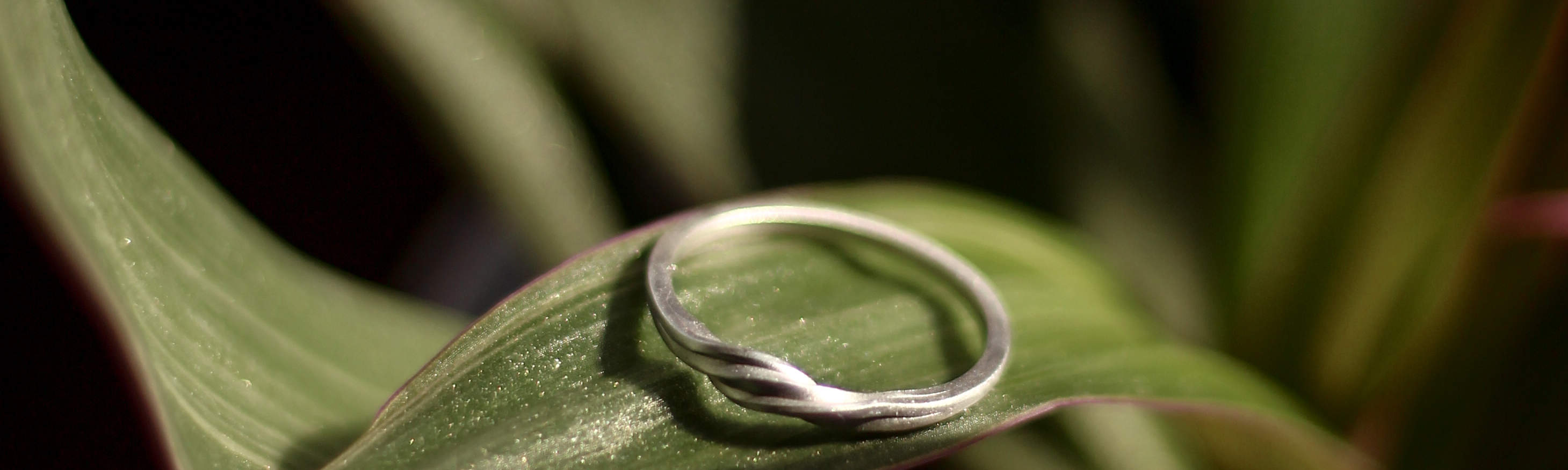 Madmatte silent objects | silver jewelry and ring workshop | forging ...