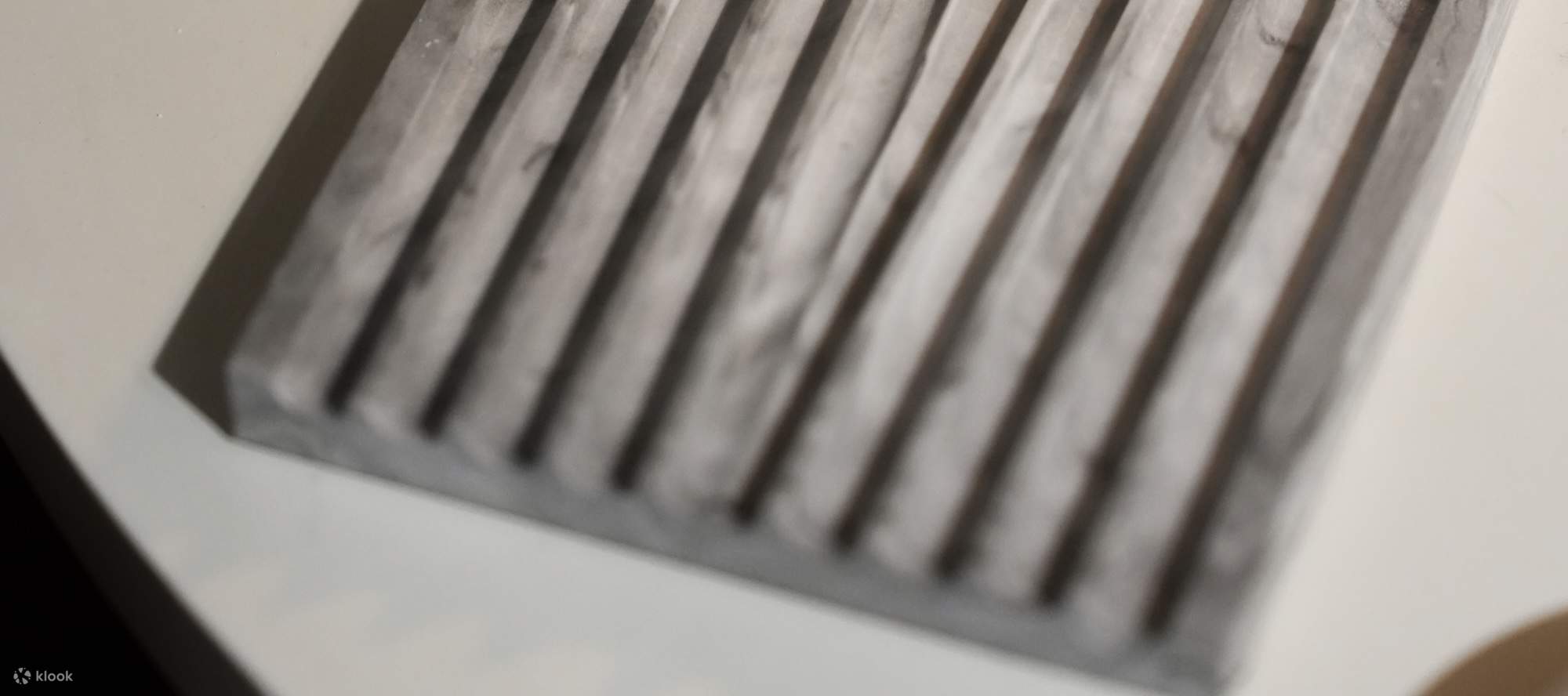 Aroma Stone Decorative Plate Workshop - Klook Australia