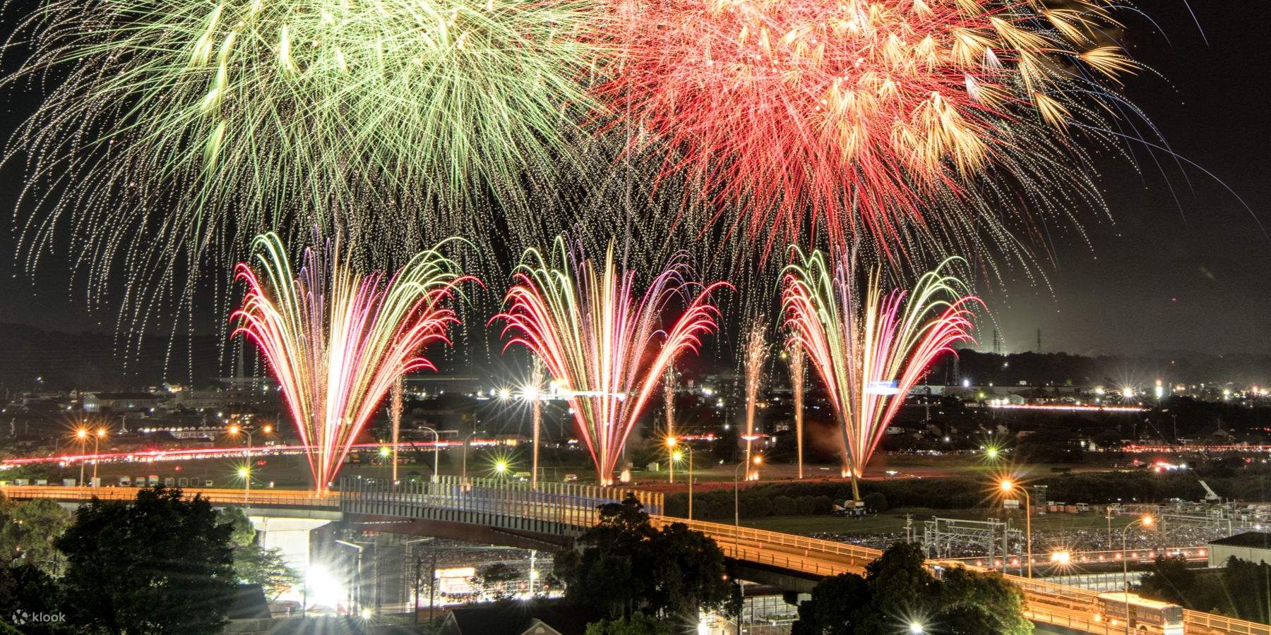 National Fireworks Master Selection & Fukuroi Enshu Fireworks Festival ...