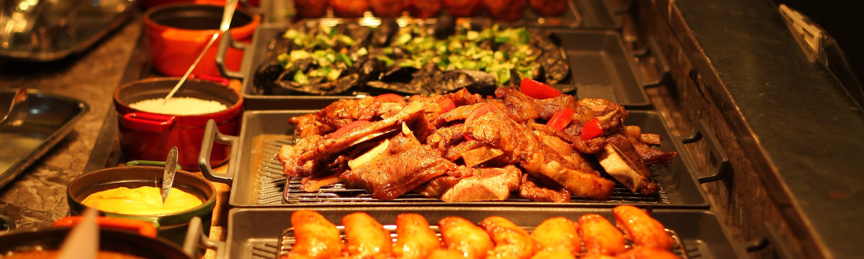 Laurel Buffet Restaruant/Riverbank Hot Pot by Evergreen Resort Hotel ...