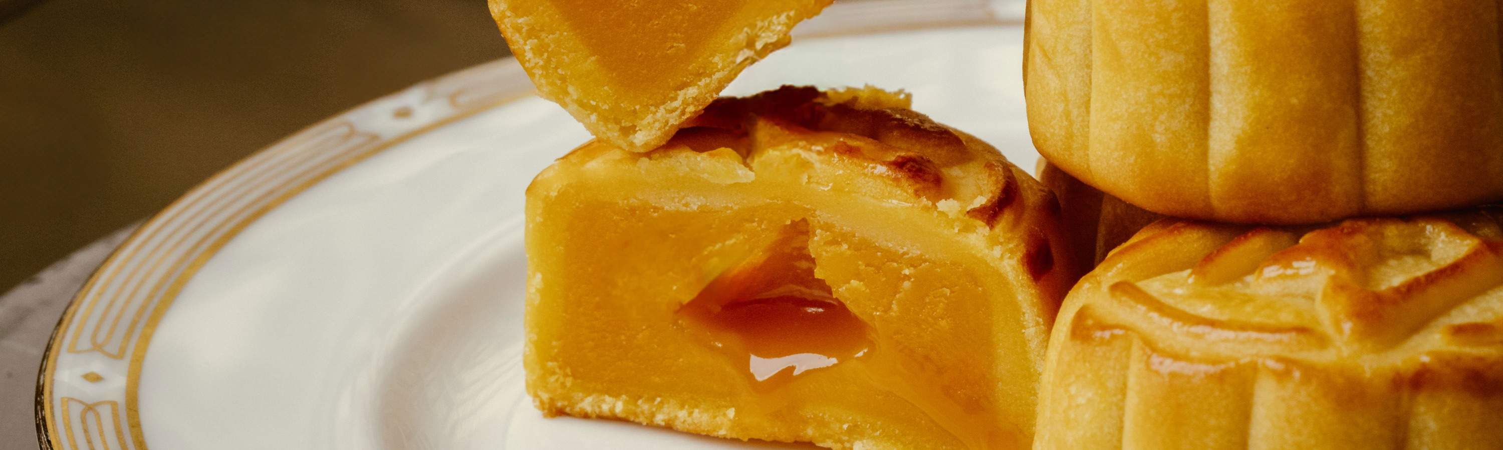 The St. Regis Hong Kong - Run Chinese Restaurant | Mooncake | 30/8 - 17 ...