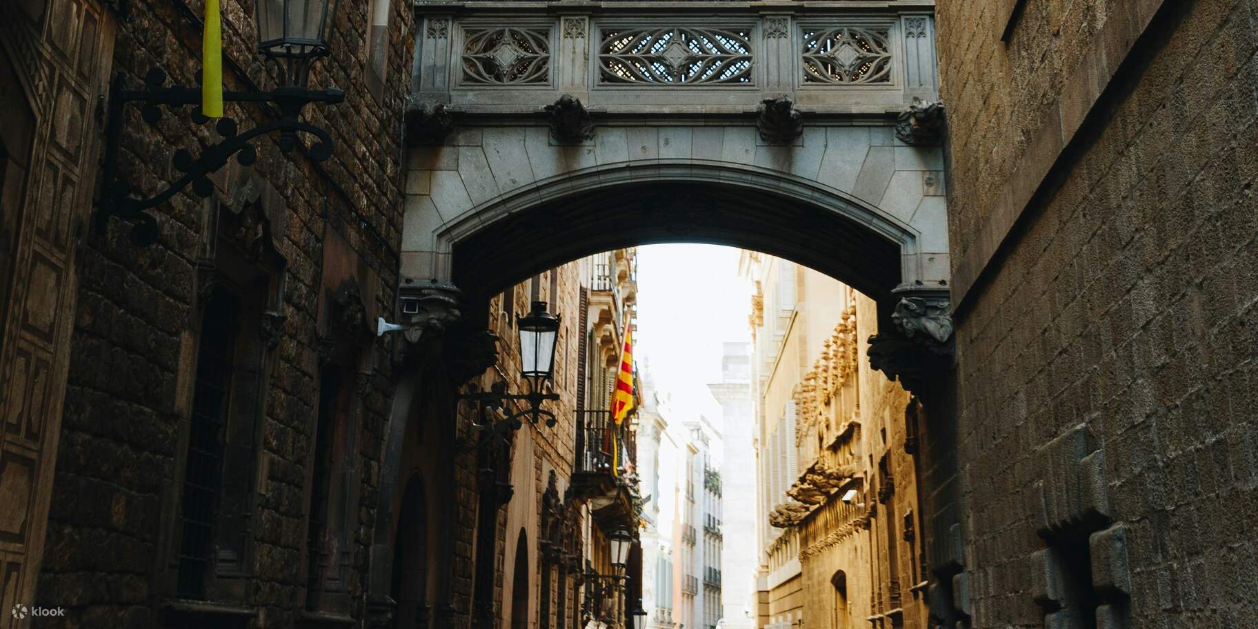Tur jalan kaki Gothic Quarter di Barcelona - Klook Indonesia