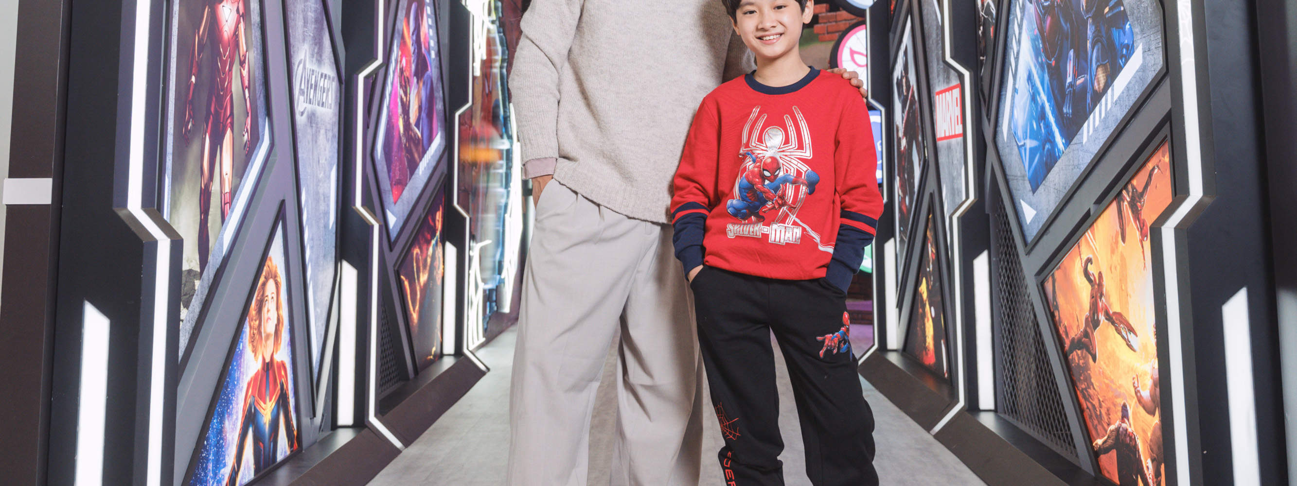 Hub Snap Momen Baik｜Zona Bertema｜Tim Fotografi Profesional - Klook ...