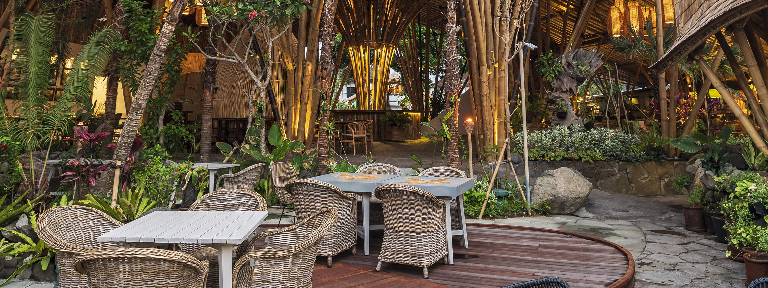 Wanaku Seafood & Chinese Restaurant in Kuta Bali - Klook Singapore