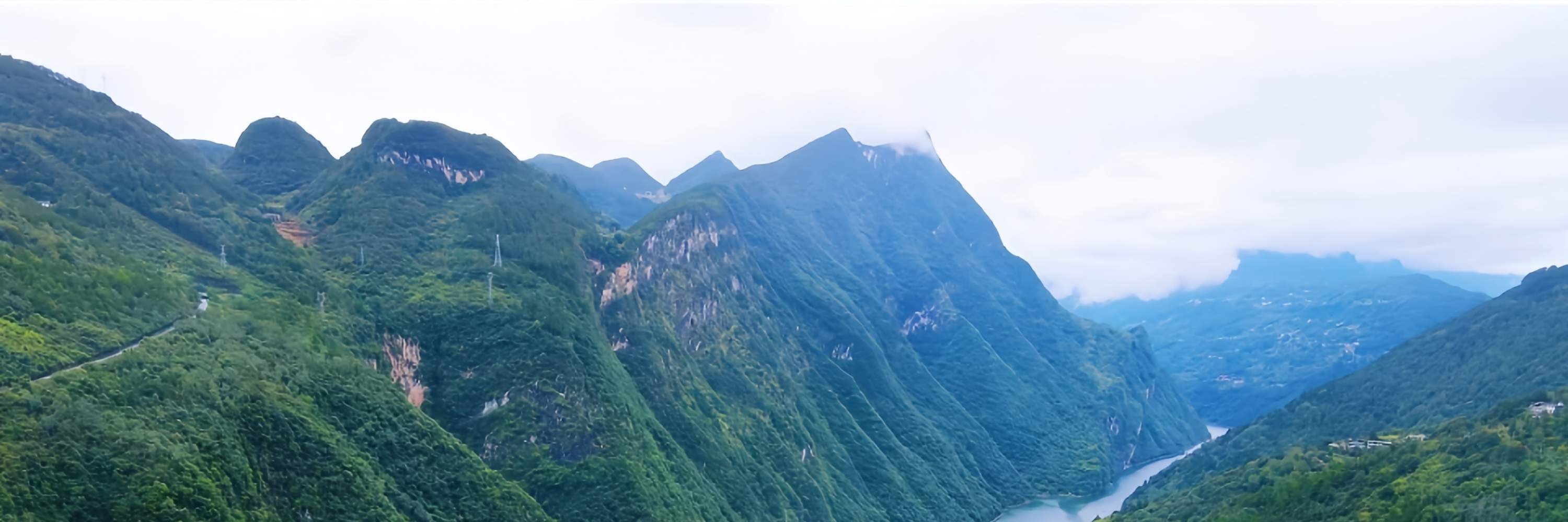 Enshi Daqing River Cruise Day Tour (1 person per group + door-to-door ...