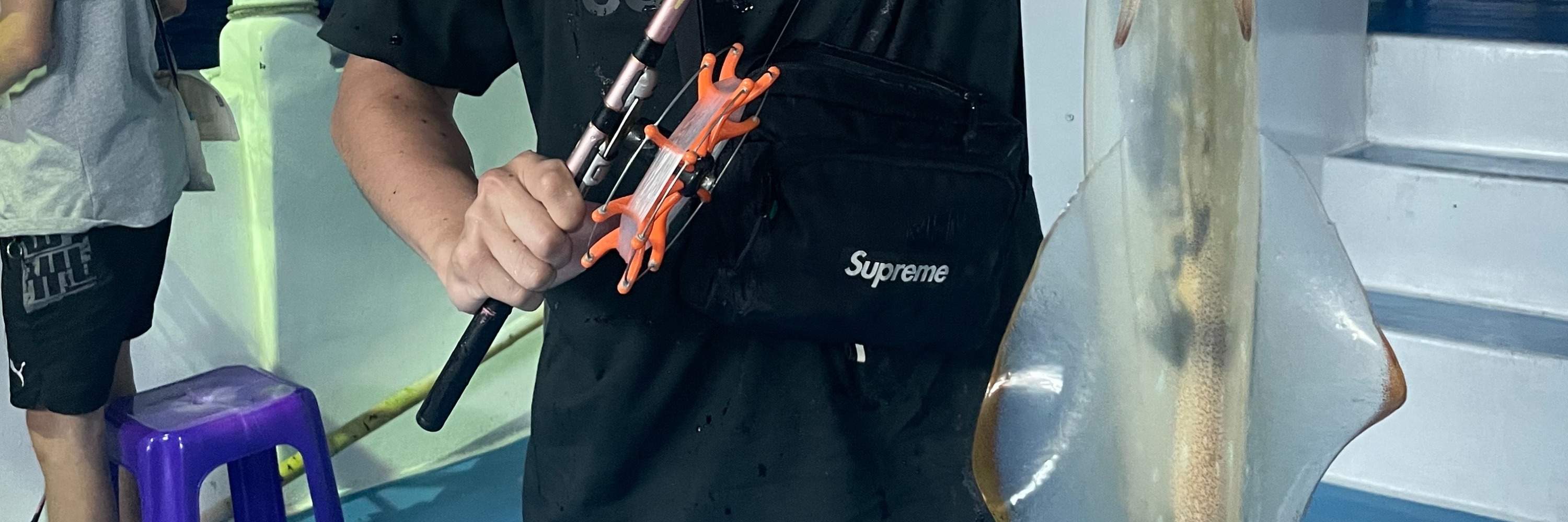 Penghu: Night fishing small tube experience & small tube three meals ...