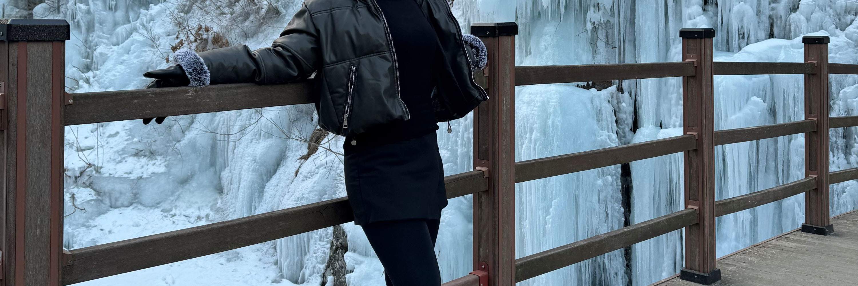 Eobi Ice Valley & Konjiam Luxury Ski Resort Day Tour from Seoul - Klook ...